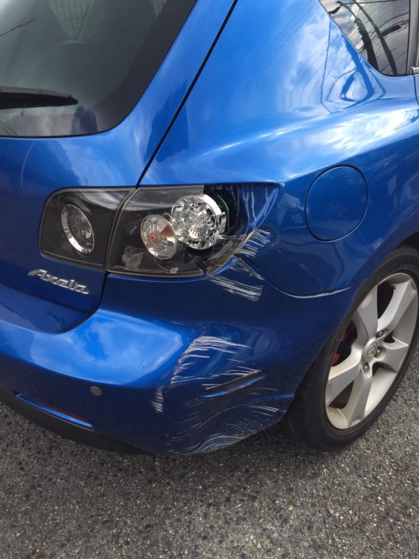 MAZDA アクセラ（BK3P） 鈑金・塗装 | さくら車検‐ブログ＆整備レポート