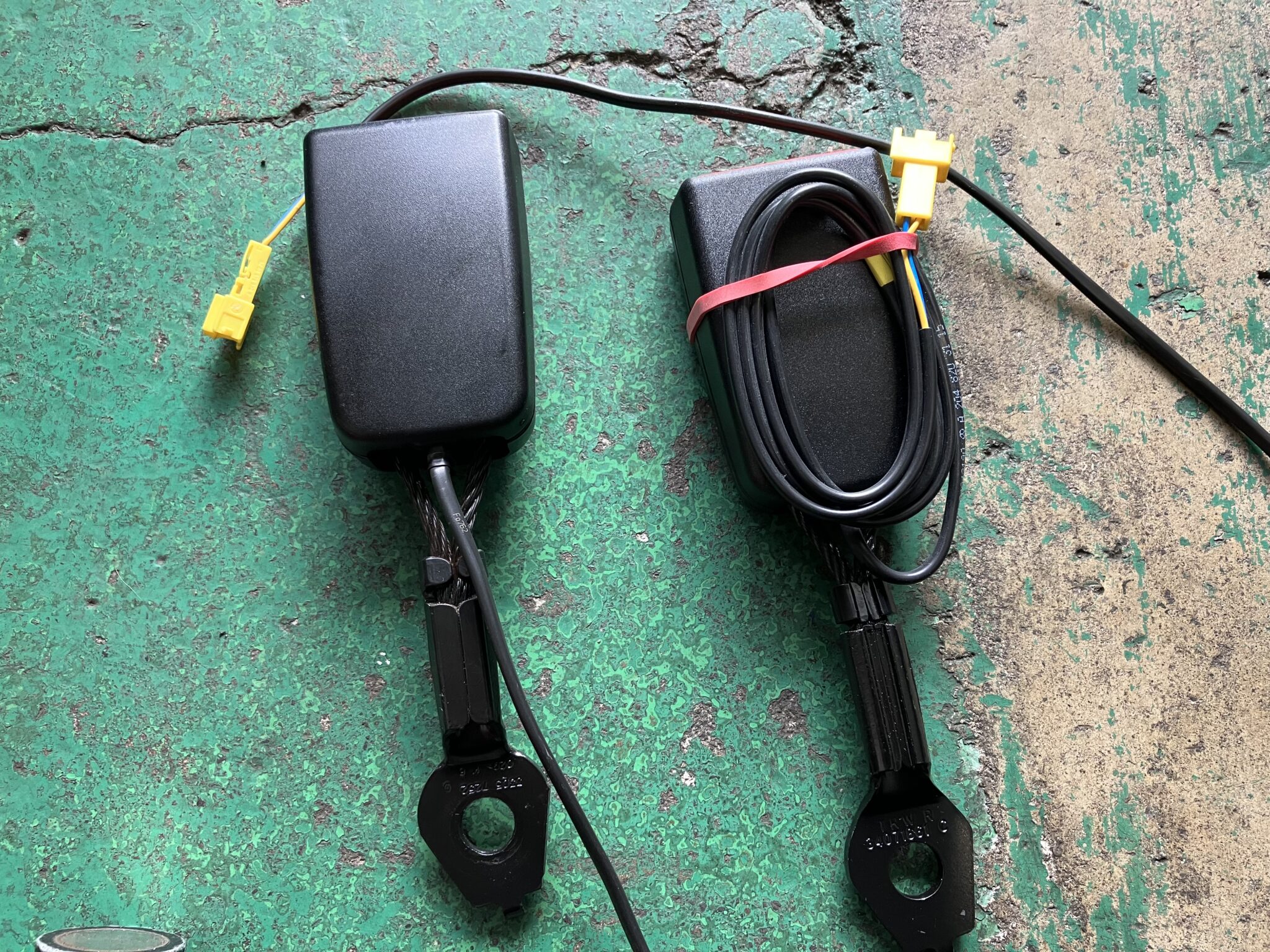 メルセデスベンツ Cクラス シートベルトバックル交換 | さくら車検‐ブログ＆整備レポート